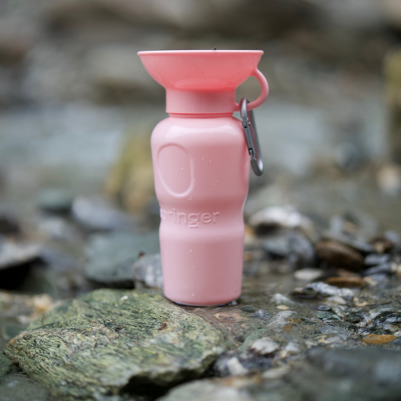 Springer Dog Drinking Bottle 650ML | Pastel pink | SALE – NOOFF